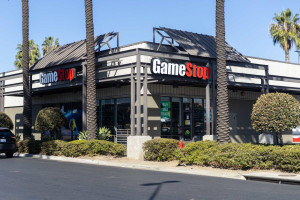 GameStop (GME) Stock Forecast for 2025, 2026, 2027. Sell or Buy Prediction